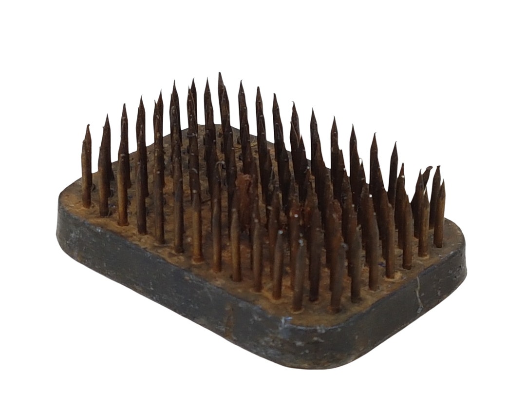 Vintage Small Oblong Metal Flower Frog. Flower Stand With Spikes ...