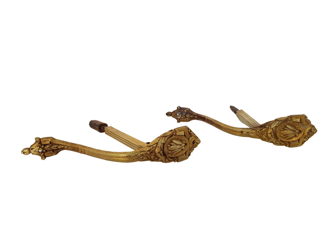 Vintage Pair of Brass Brackets for Cornices. Drapery Holder in ...