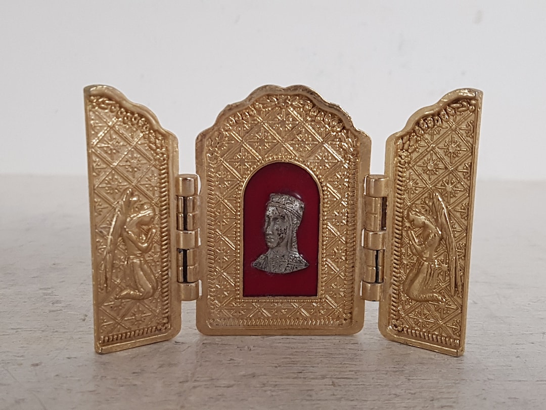 Vintage Religious Small Gold Metal Folding Triptych With 2 - Etsy
