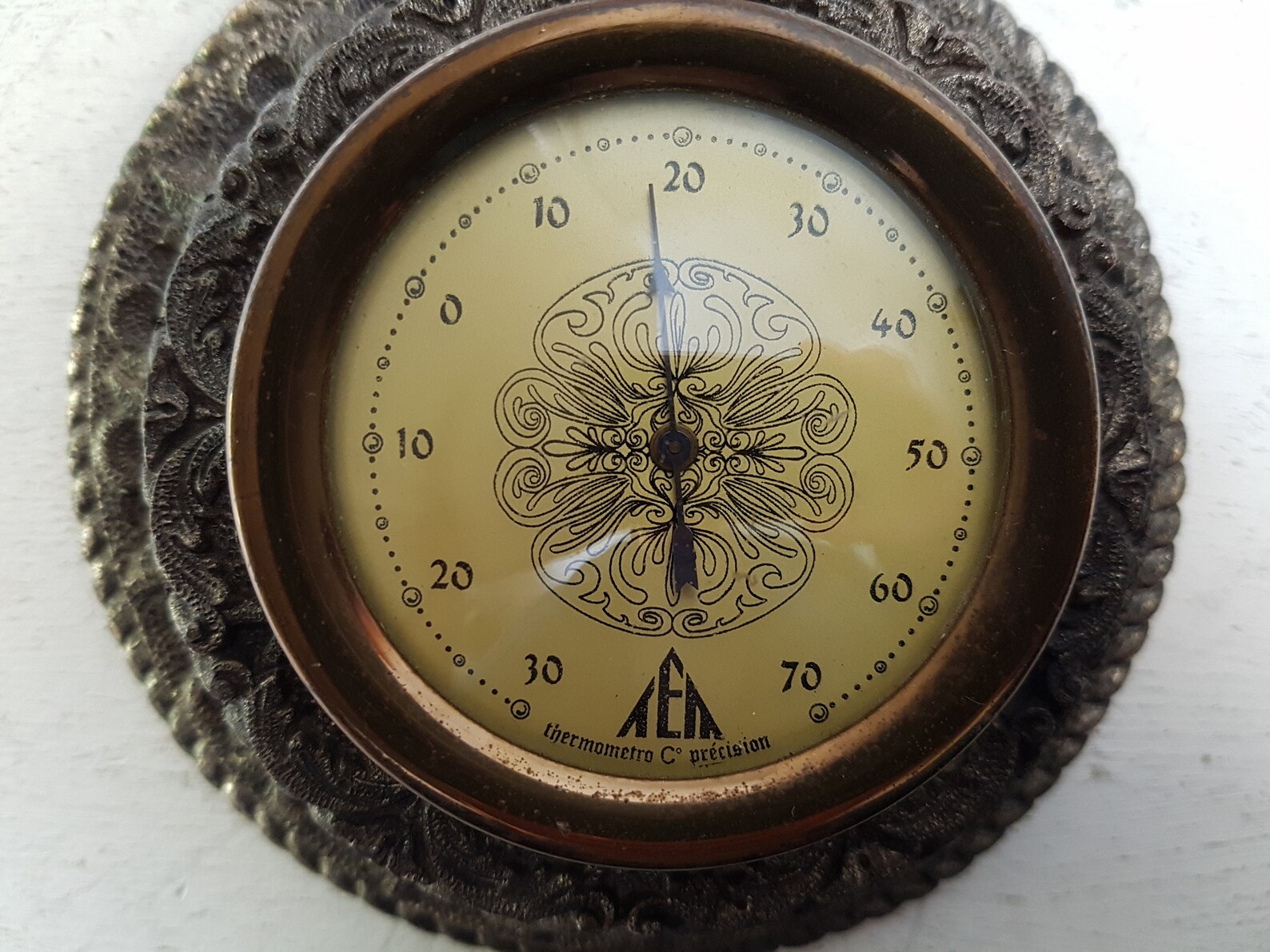 Vintage Wall Round Thermometer With a Range of Measured - Etsy