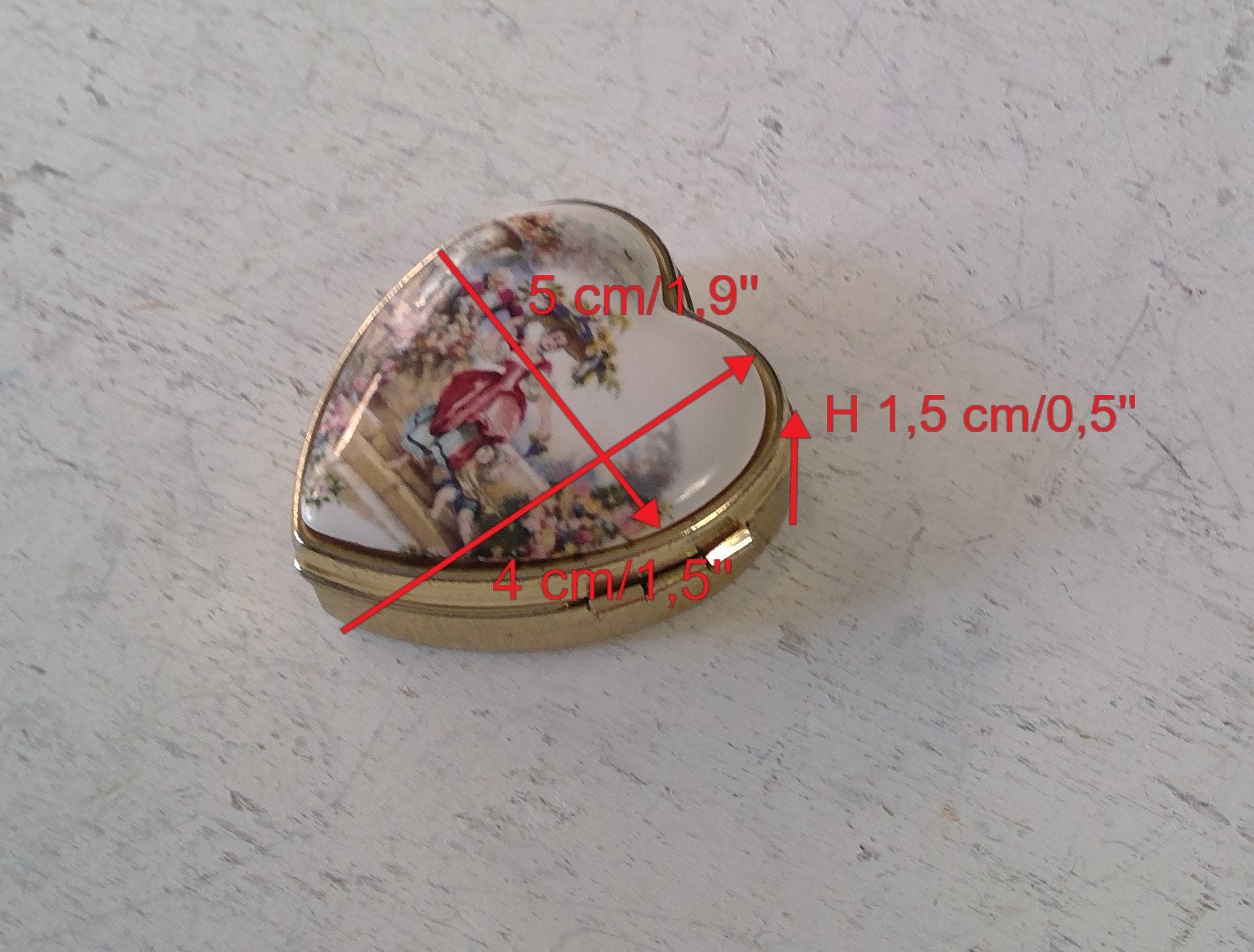 Vintage Gold Metal Pill Box in the Shape of a Heart Porcelain - Etsy