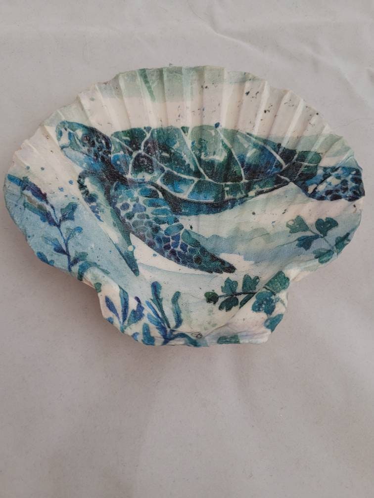 Shell Art Decoupaged Scallop Shell Sea Turtle Ornament | Etsy