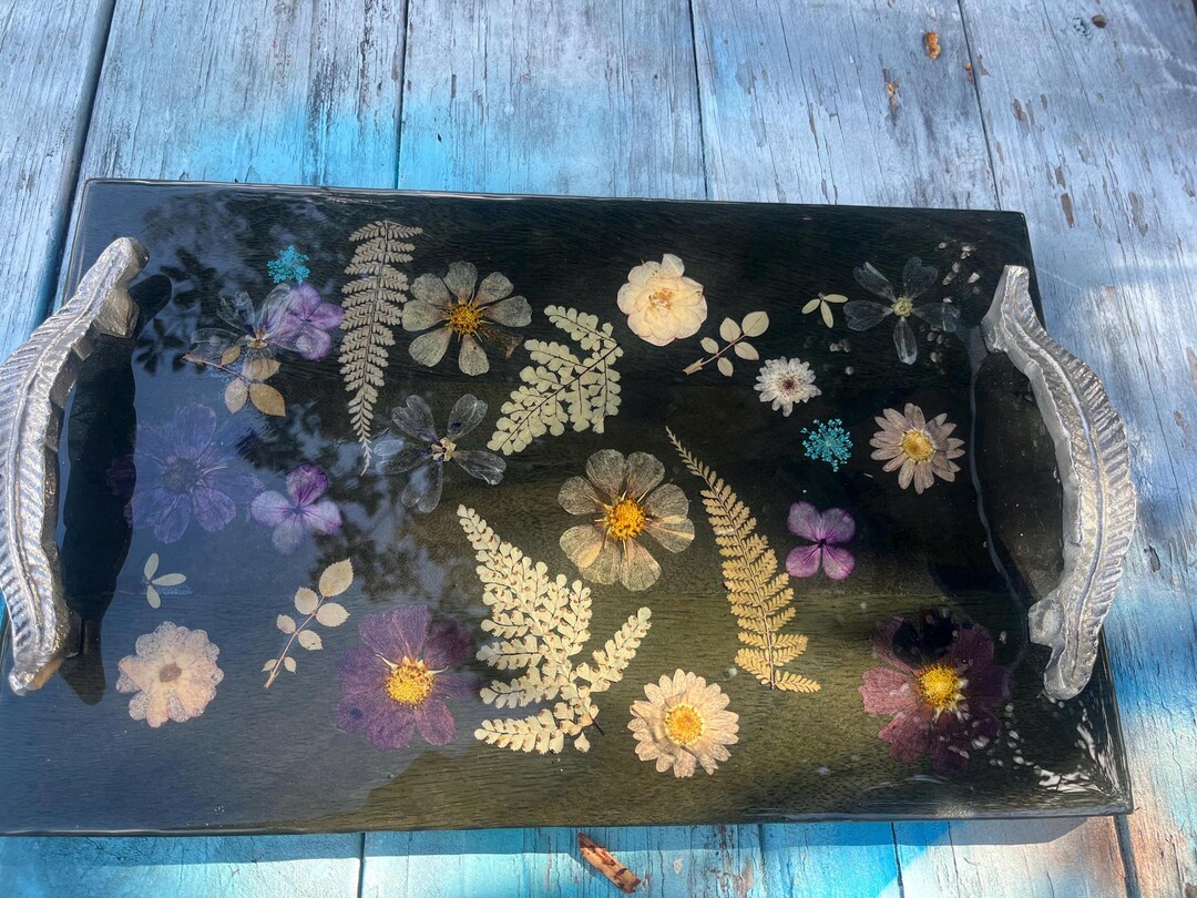 Dried Flower Serving Tray, Botanical Charcuterie Board (16x10 Inches ...