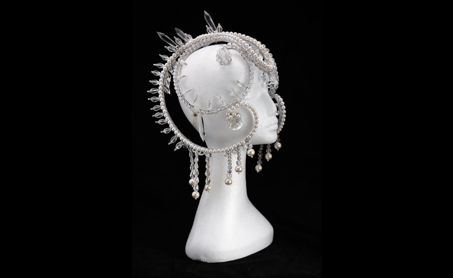 Pearl Crystal Horned Archetype. Face Frame Mask. - Etsy