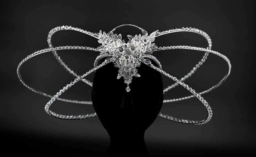 Isa. Ice Crystal Ethereal Orbit Crown Swarovski Crystal - Etsy