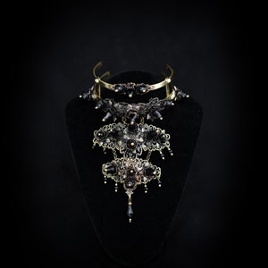 Vampire Dark Queen Cage Choker - Etsy