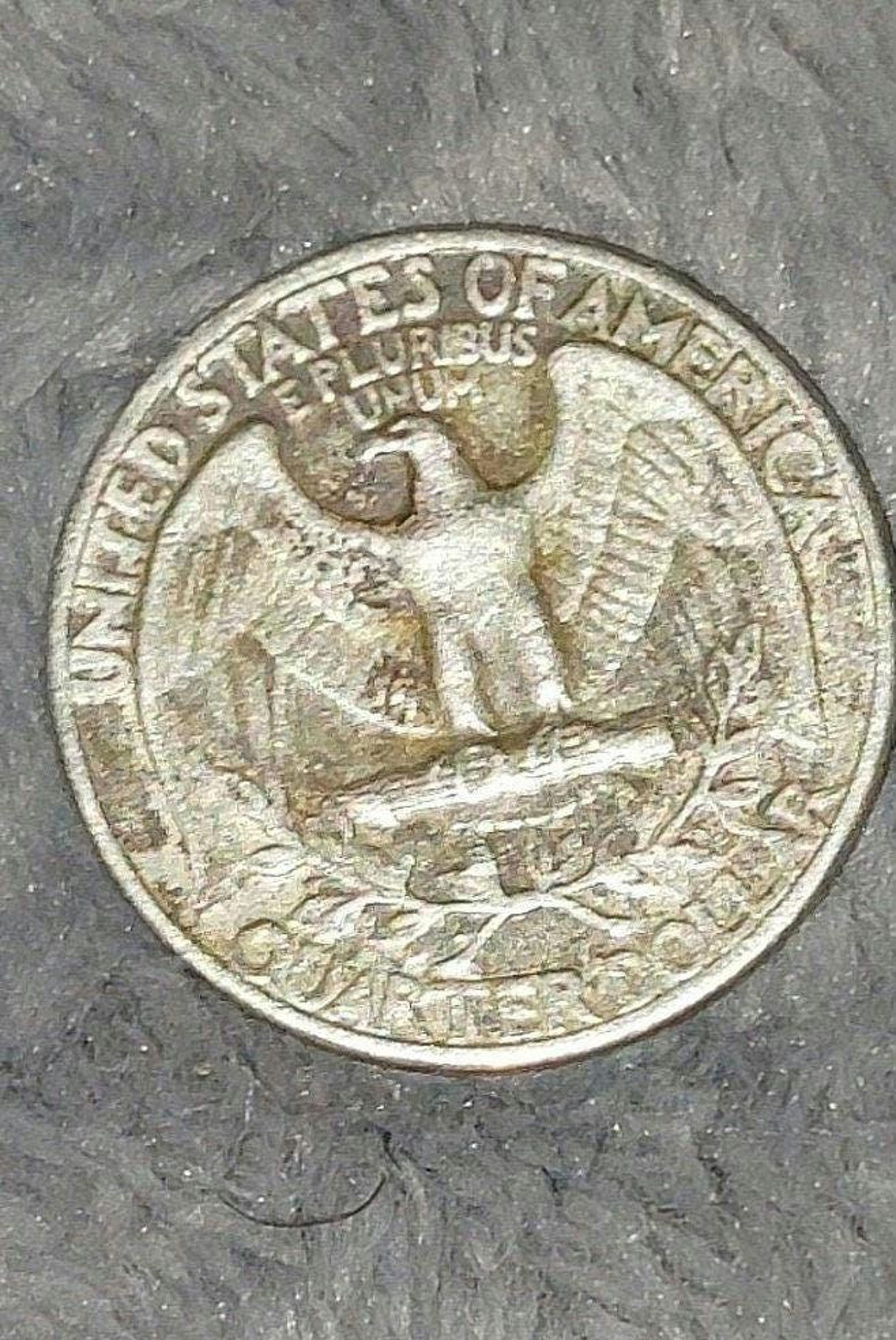 Two Quarters-1972 Quarter No Mint With Errors and 2019 P Massachusetts ...