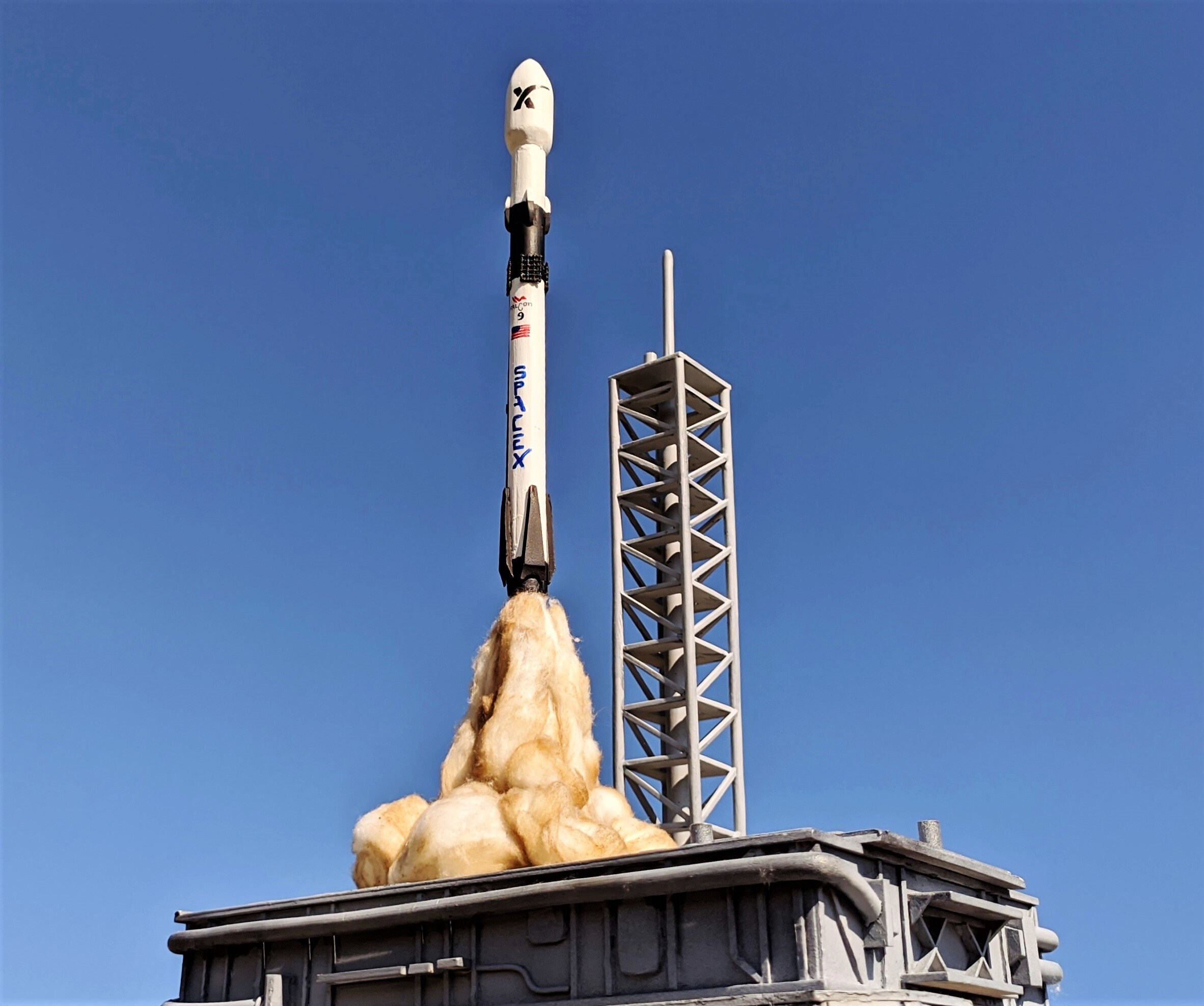 Handcrafted Falcon 9 Launch Diorama - Spacex Rocket Display - Etsy