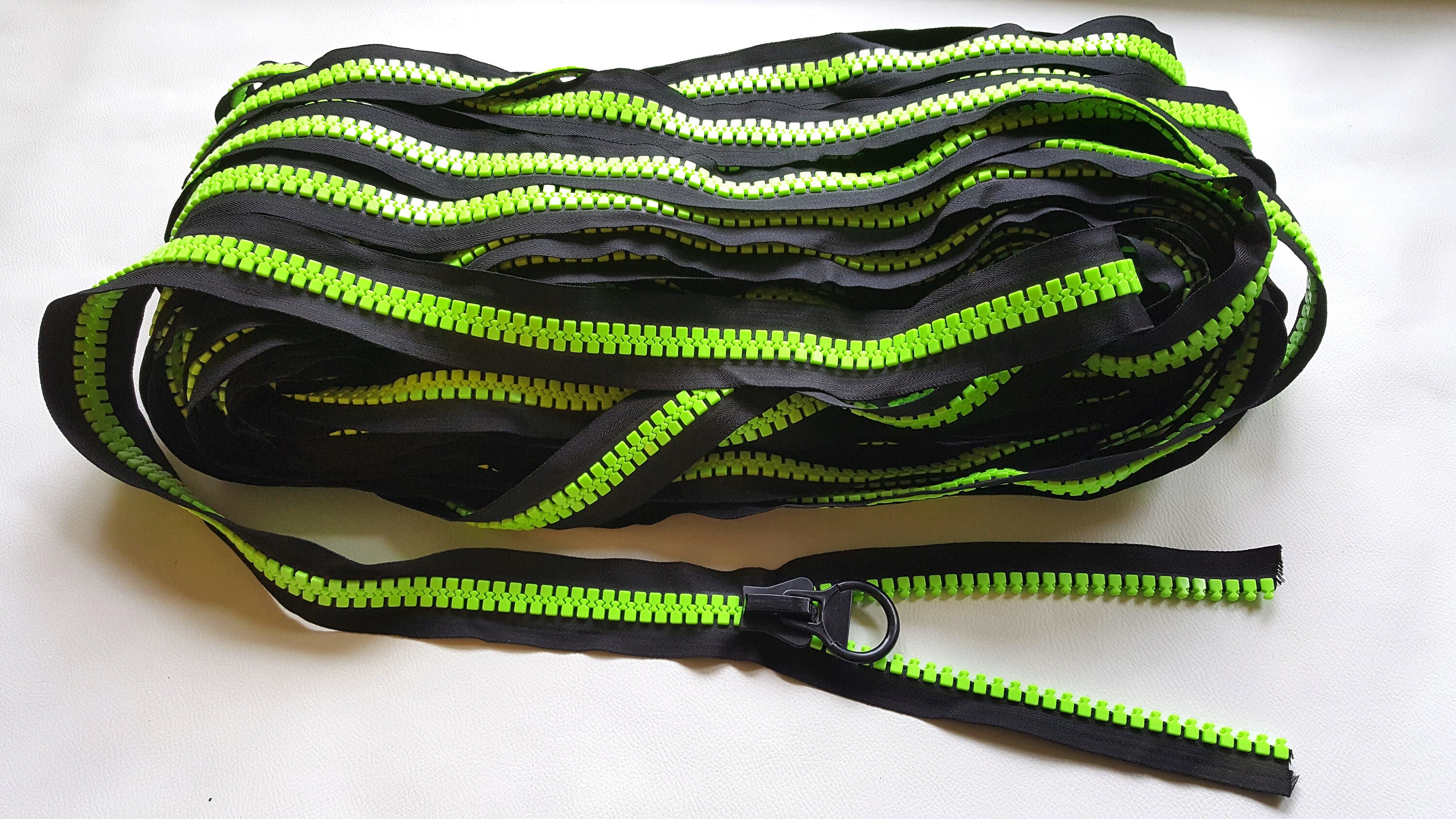 Jumbo Zippers 14 Mm Coarse for Large Pockets Etc. Divisible 60 - Etsy
