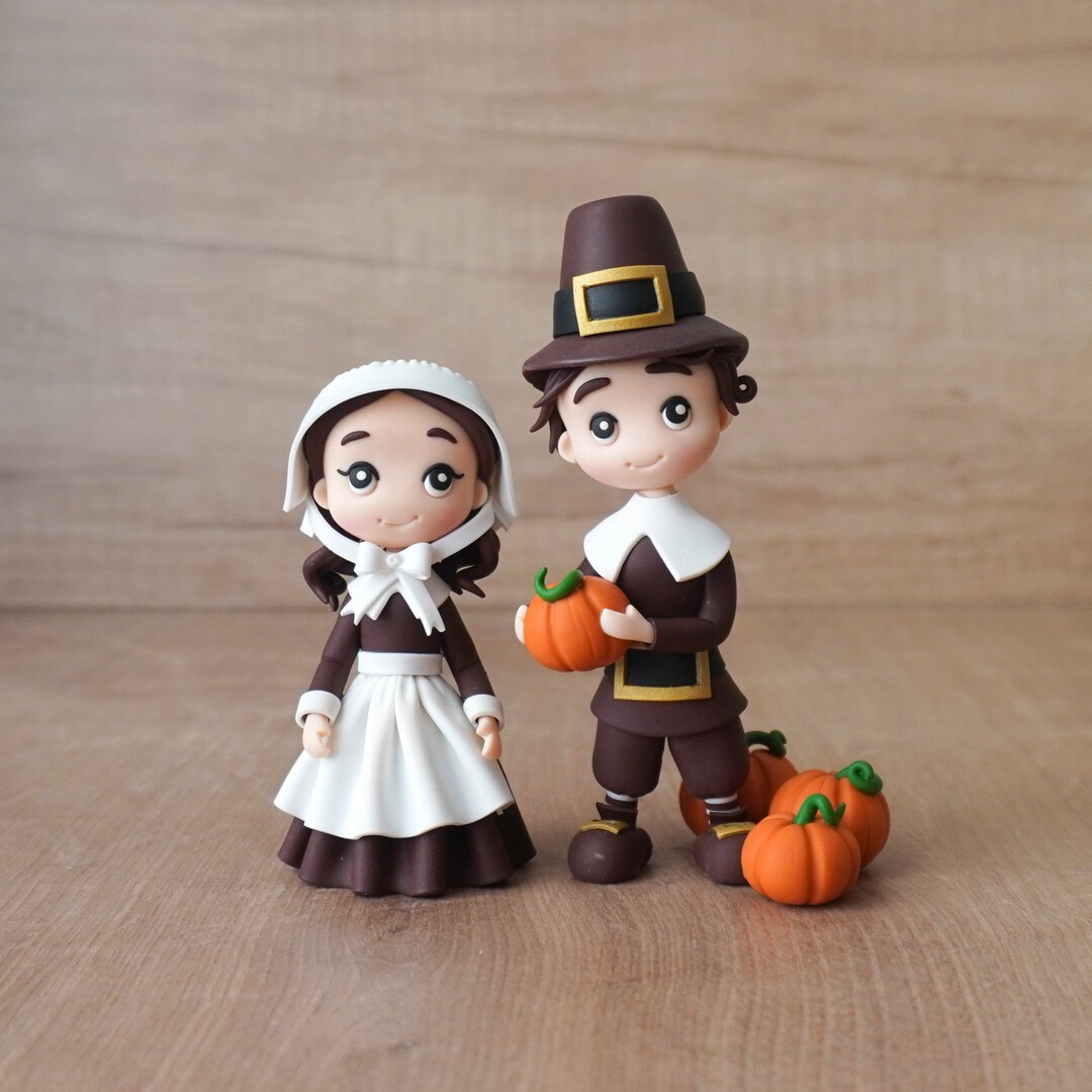 Thanksgiving Poylmer Clay Decor, Pilgrim Couple Figurine, Handmade ...