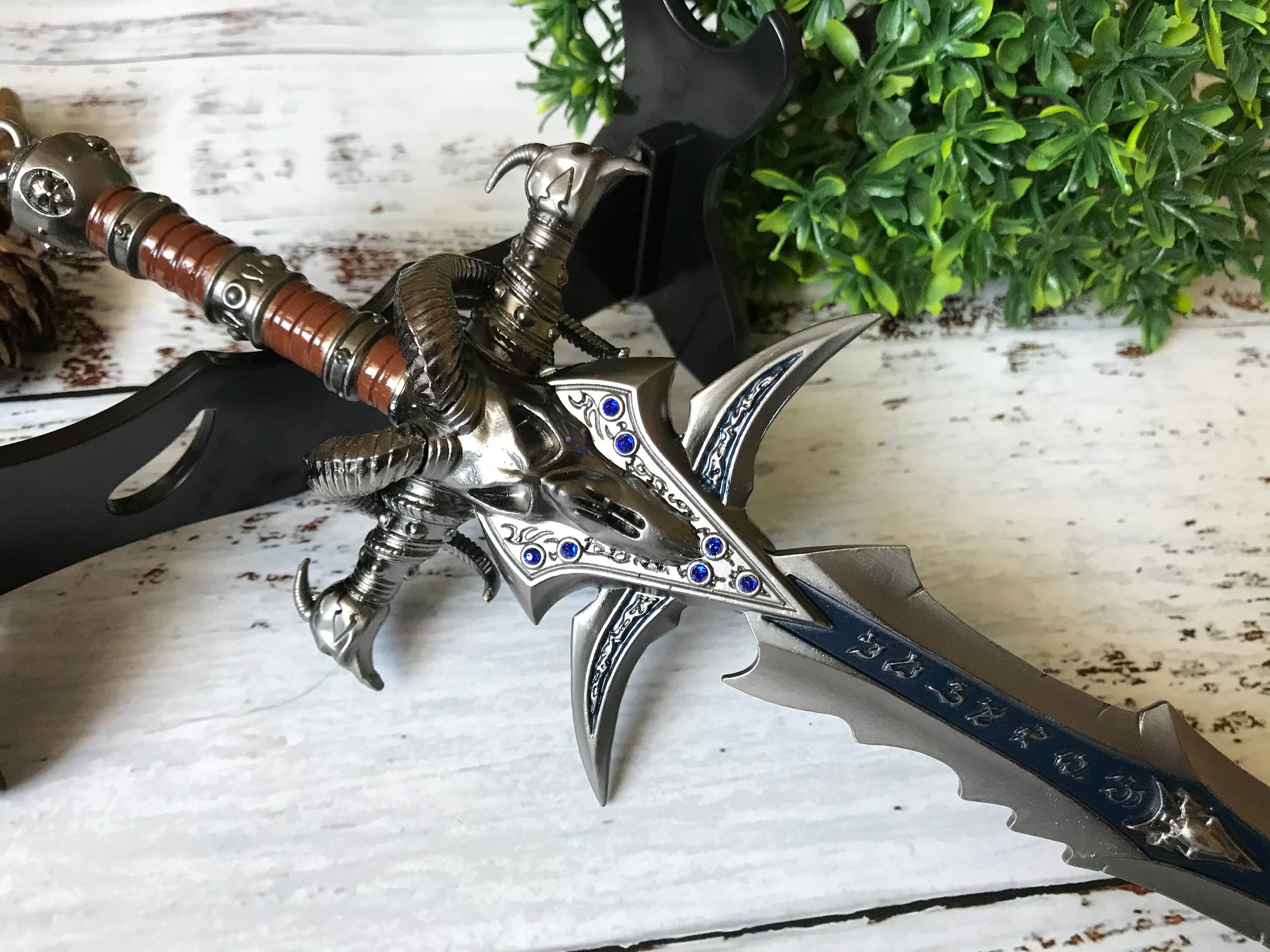 World of Warcraft Lich King Sword Frostmourne Exclusive Metal | Etsy
