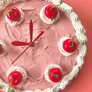 Cake Clock/ Decorative Wall Clock/ Y2k Aesthetic Home Decor/ Cute Cake ...