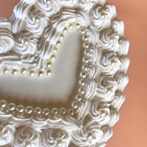 Wedding Cake Purse/ Bridal Party Special Occasion Purse/ Frosted White ...