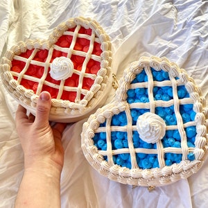 Heart Shaped Cake Purse/ Frosted Kawaii Purse/ Cute Cake Handbag ...