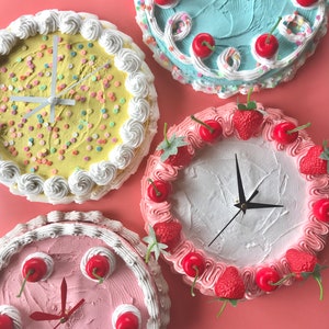 Cake Clock/ Decorative Wall Clock/ Y2k Aesthetic Home Decor/ Cute Cake ...