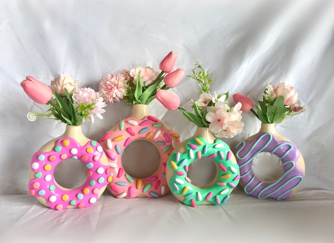 Donut Vase/ Doughnut Vase/ Cute Decor/ Colorful Home Decor/ Sprinkles ...