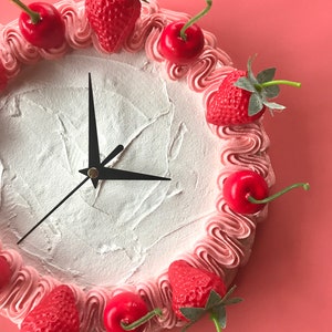 Cake Clock/ Decorative Wall Clock/ Y2k Aesthetic Home Decor/ Cute Cake ...