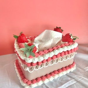 Cake Tissue Box/ Decorative Tissue Box Cover/ Y2k Aesthetic Home Decor ...