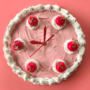 Cake Clock/ Decorative Wall Clock/ Y2k Aesthetic Home Decor/ Cute Cake ...