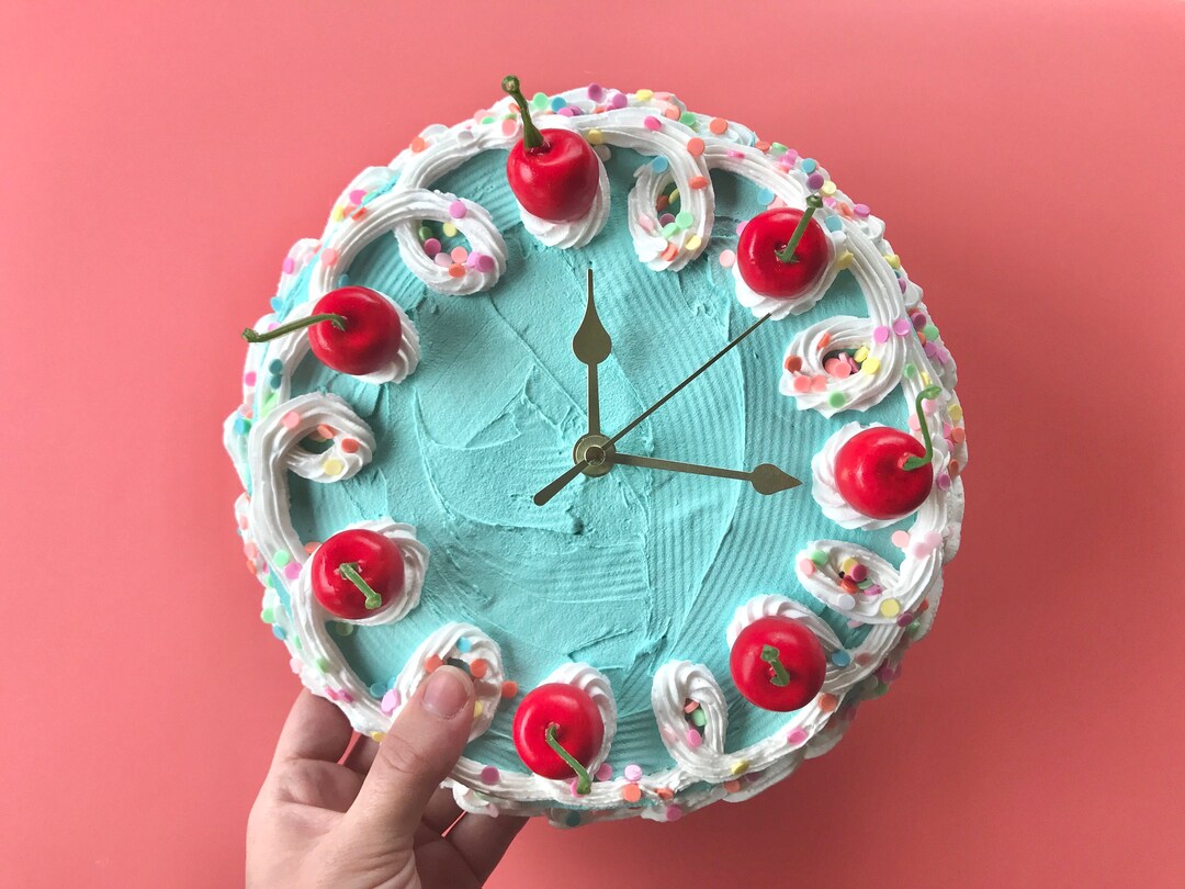 Cake Clock/ Decorative Wall Clock/ Y2k Aesthetic Home Decor/ Cute Cake ...
