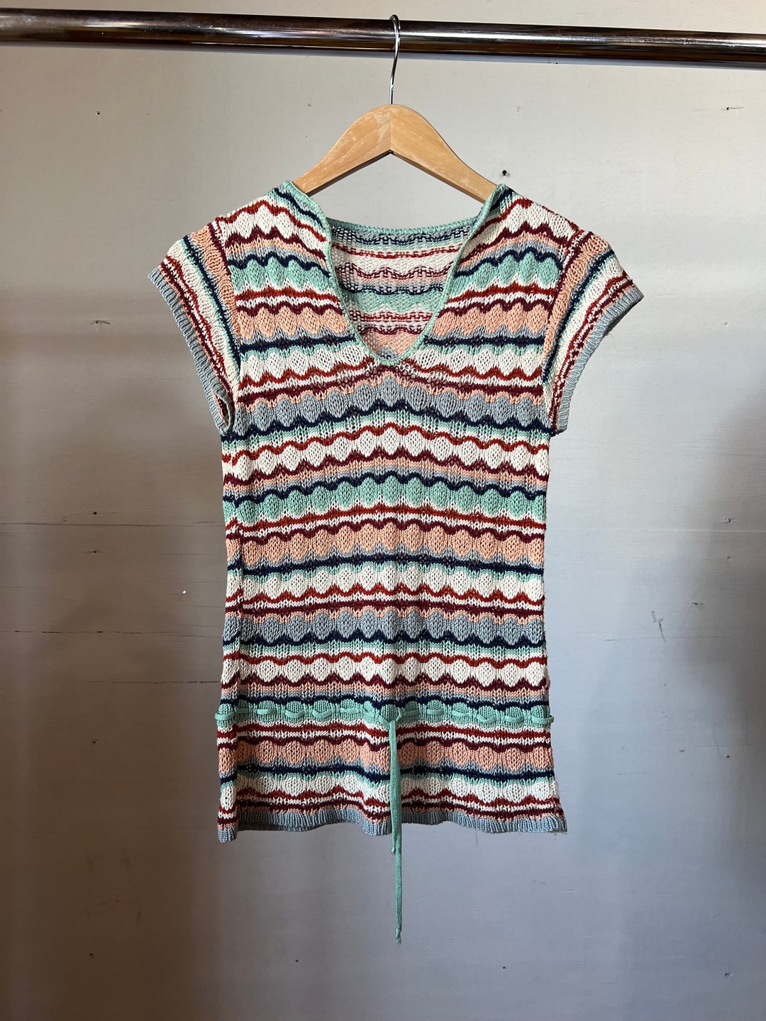 Small, Vintage 70s Short Sleeve Hippie Sweater Pullover Knit Top ...