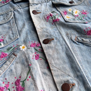 M L, 1970s Wrangler Flower Art Denim Jacket, Western, Hippie - Etsy