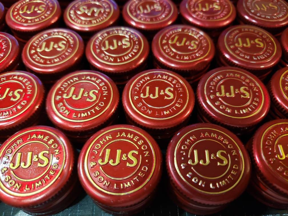 100 Jameson Irish Whiskey Bottle Caps - One Hundred - Free Shipping! - Etsy