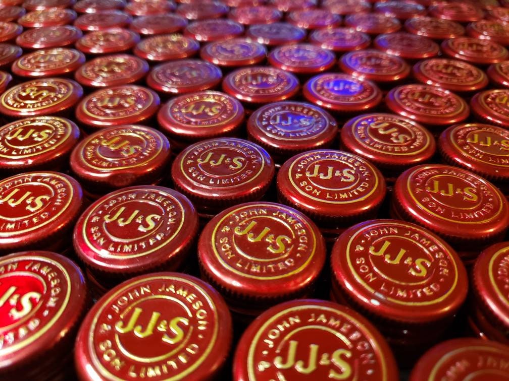 100 Jameson Irish Whiskey Bottle Caps - One Hundred - Free Shipping! - Etsy
