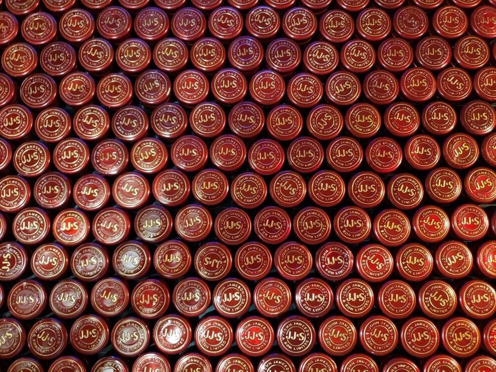 100 Jameson Irish Whiskey Bottle Caps - One Hundred - Free Shipping! - Etsy