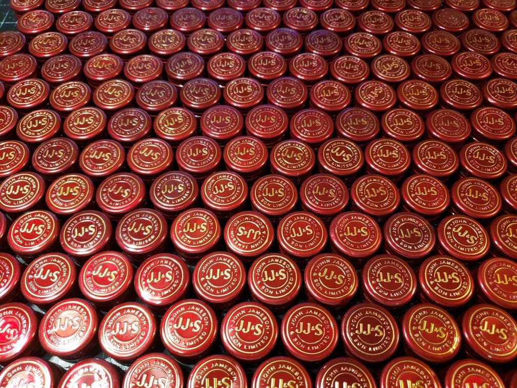 100 Jameson Irish Whiskey Bottle Caps - One Hundred - Free Shipping! - Etsy