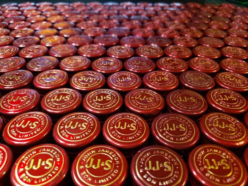 100 Jameson Irish Whiskey Bottle Caps - One Hundred - Free Shipping! - Etsy