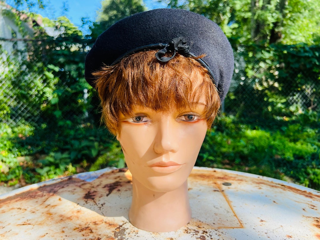 Vintage 1920s/30s Black Fleur De Lis Basque Wool Leather Banded Beret ...