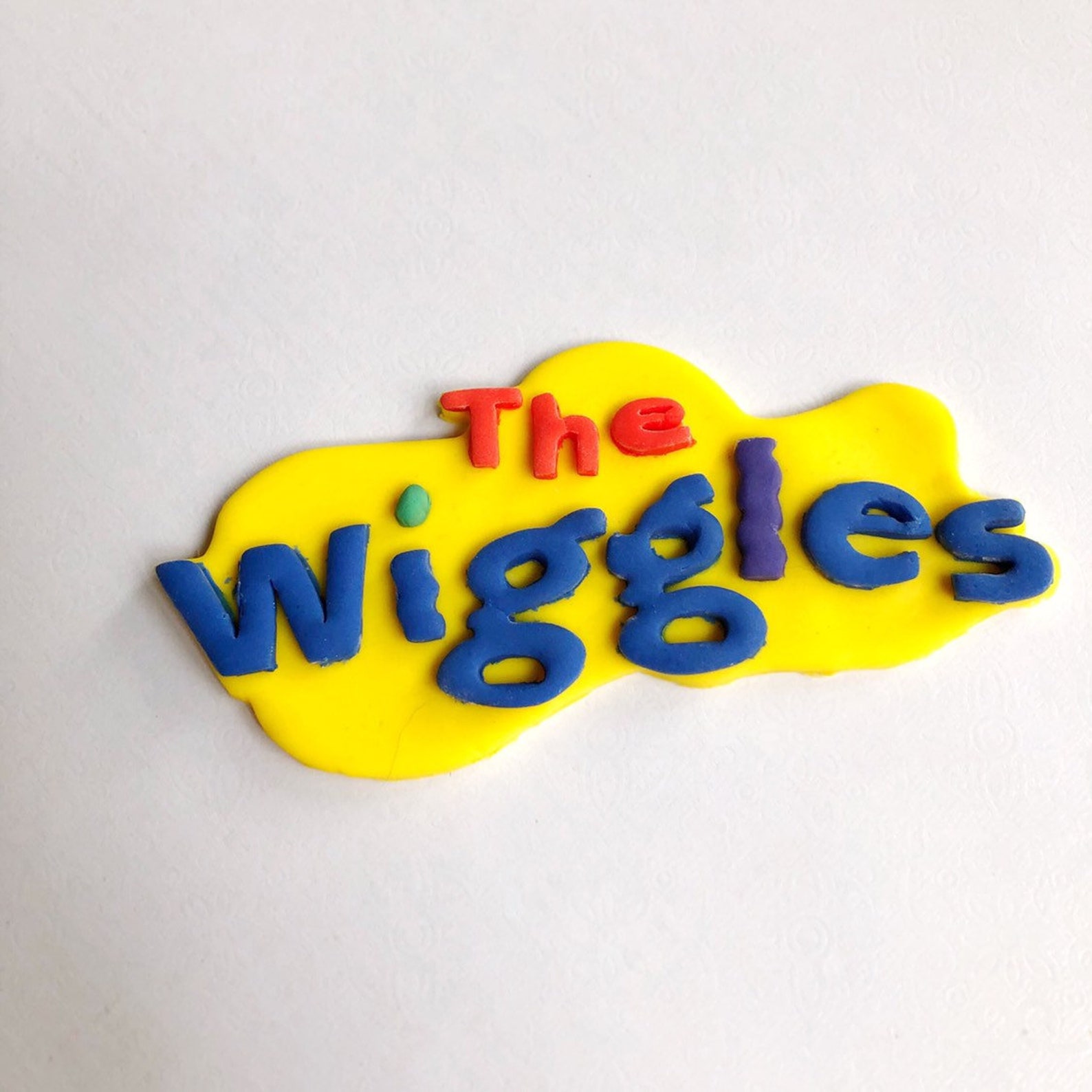The Wiggles Logo Stars Streamers and Fondant Letter Name. - Etsy UK