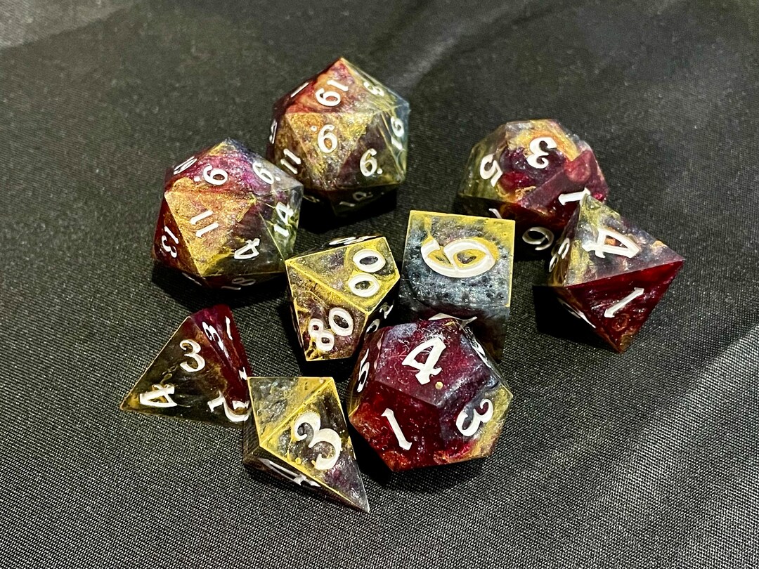 Sharp Edge Ruby Red Dice Set: 9 Piece Resin RPG DND Dice - Etsy