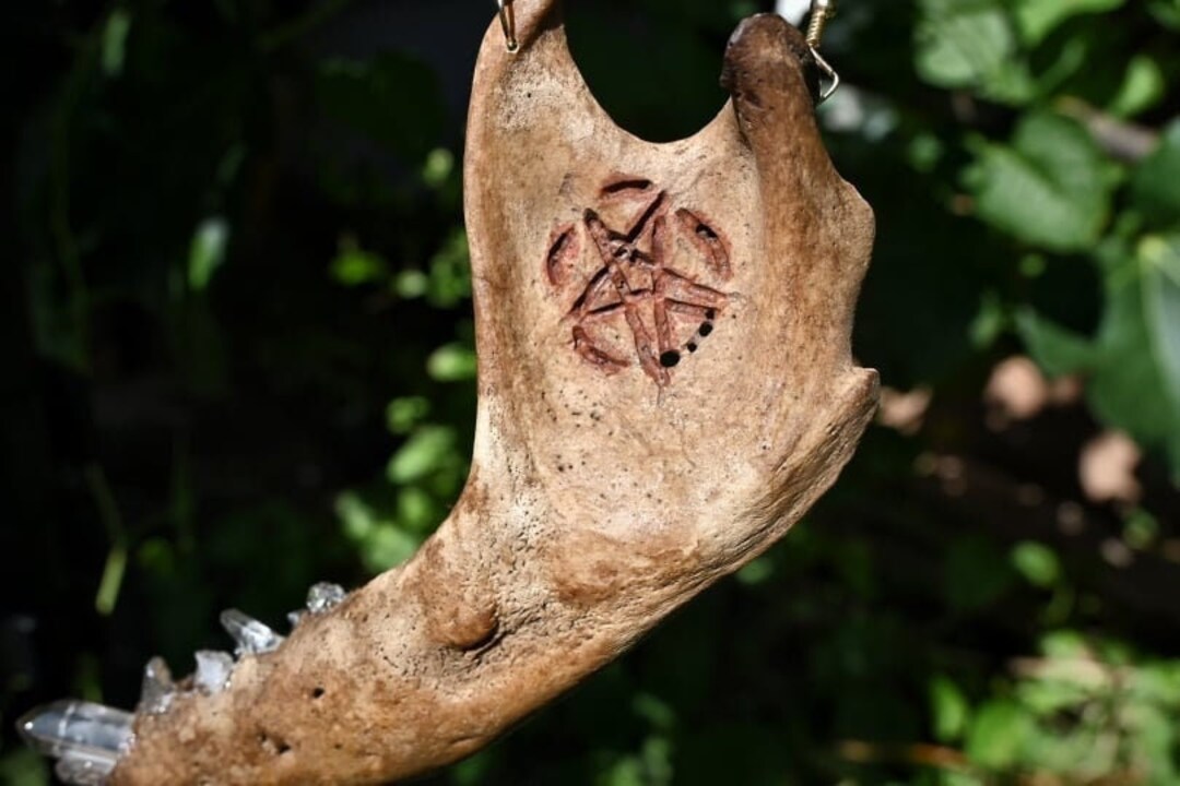 Quartz Tooth Sun Catcher - Etsy
