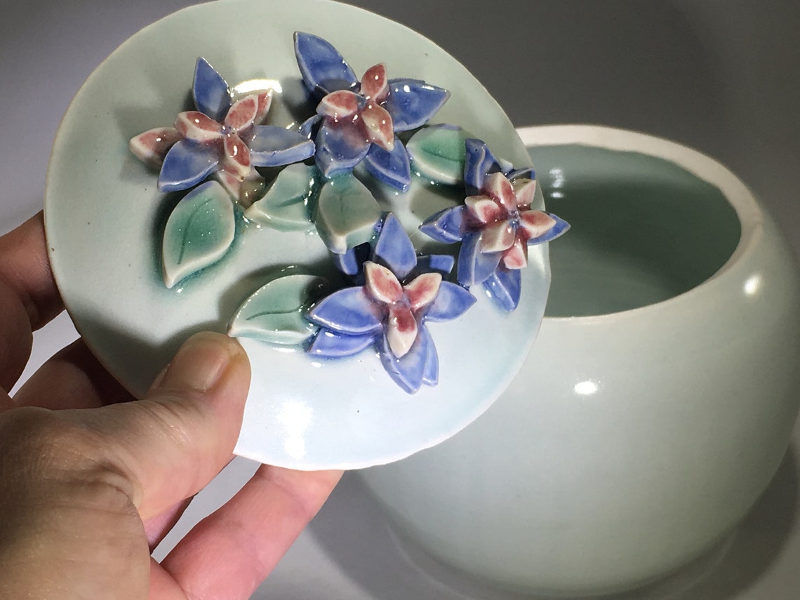 Beautiful Jar With Lid Delicate Flowers Are Made of Porcelain. Use as a ...