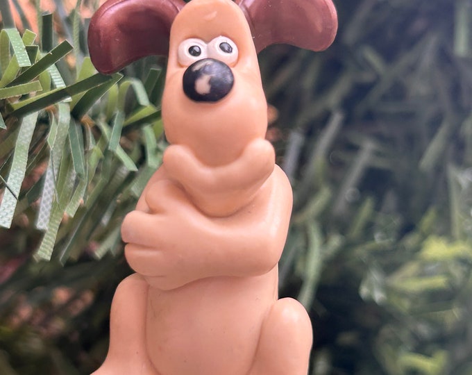 Gromit. Wallace and Gromit. 1989. Christmas Decoration. Kitsch ...