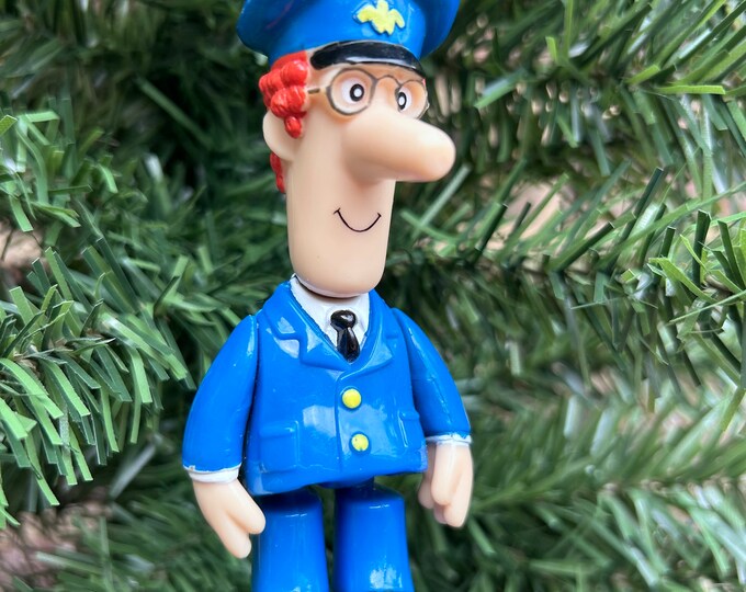 Postman Pat. Special Delivery Service. Xmas Decoration. Christmas Tree ...