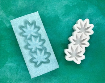 Maple Leaf Shaker Rubber Mold Opaque Made in America - Etsy