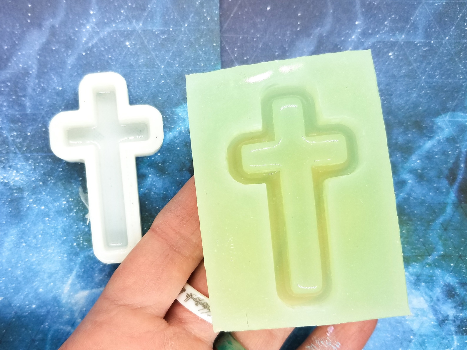 Cross Crucifix Shaker Rubber Mold Opaque Made in America - Etsy