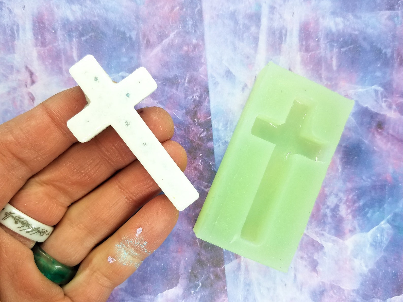 Cross Crucifix Cabochon Rubber Mold Opaque Made in America - Etsy