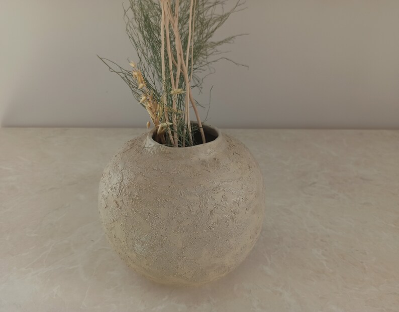 Handmade Textured Vase/ Sphere Vase / Moon Jar / Home Decor - Etsy
