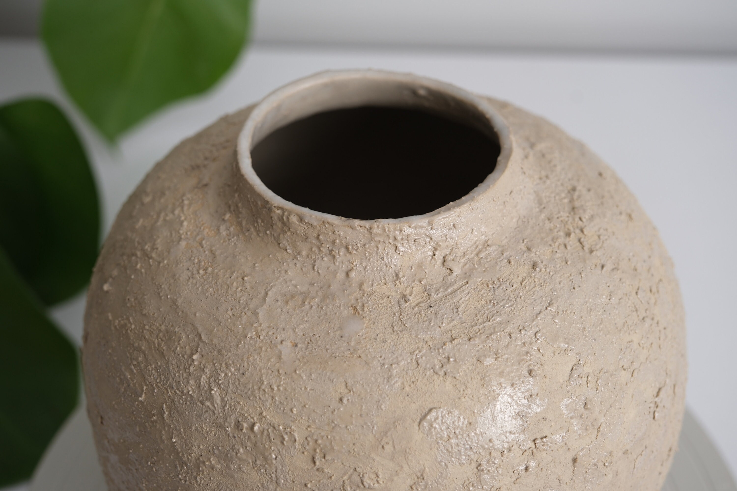 Handmade Textured Vase/ Sphere Vase / Moon Jar / Home Decor Trends ...