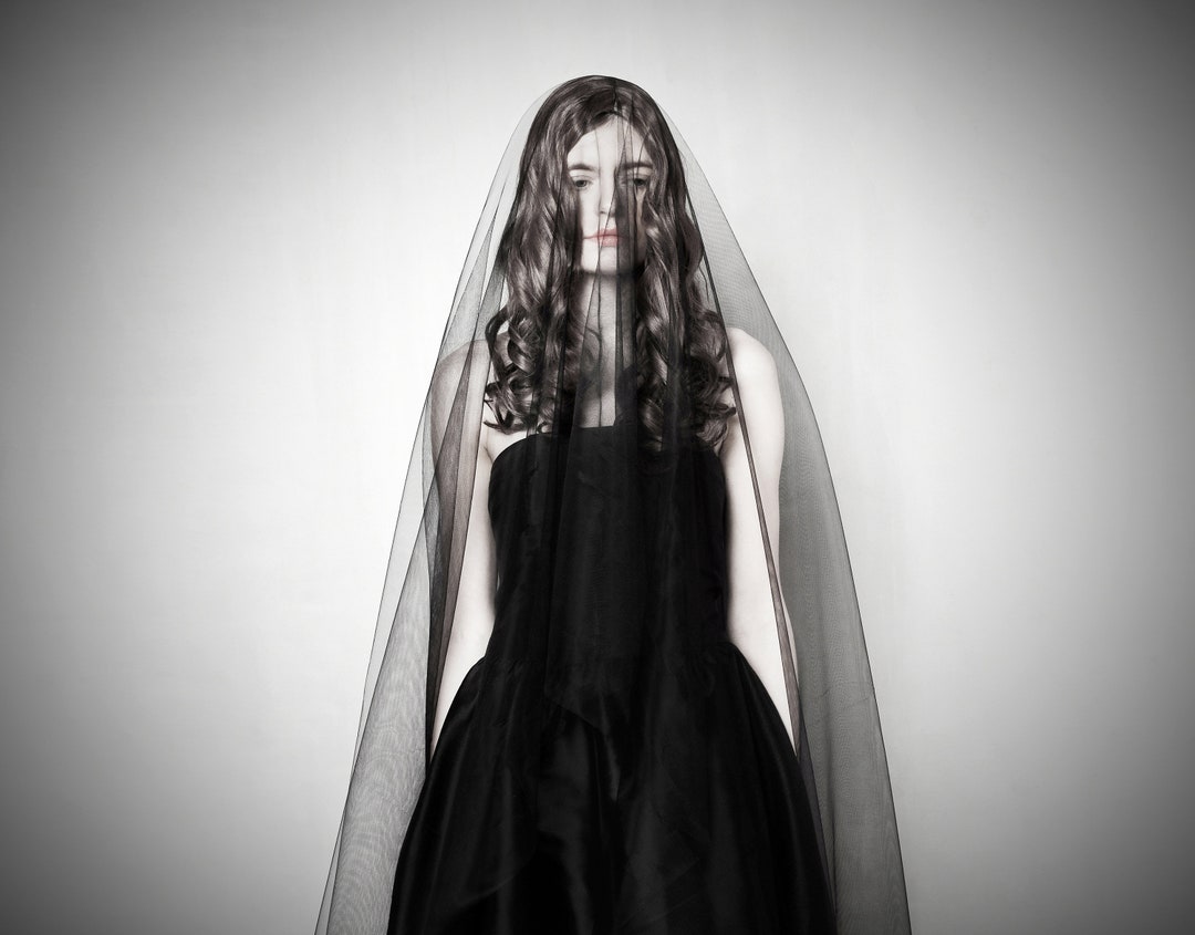 Halloween Wedding Veil Goth Bridal Veil Gothic Black Wedding Veil ...