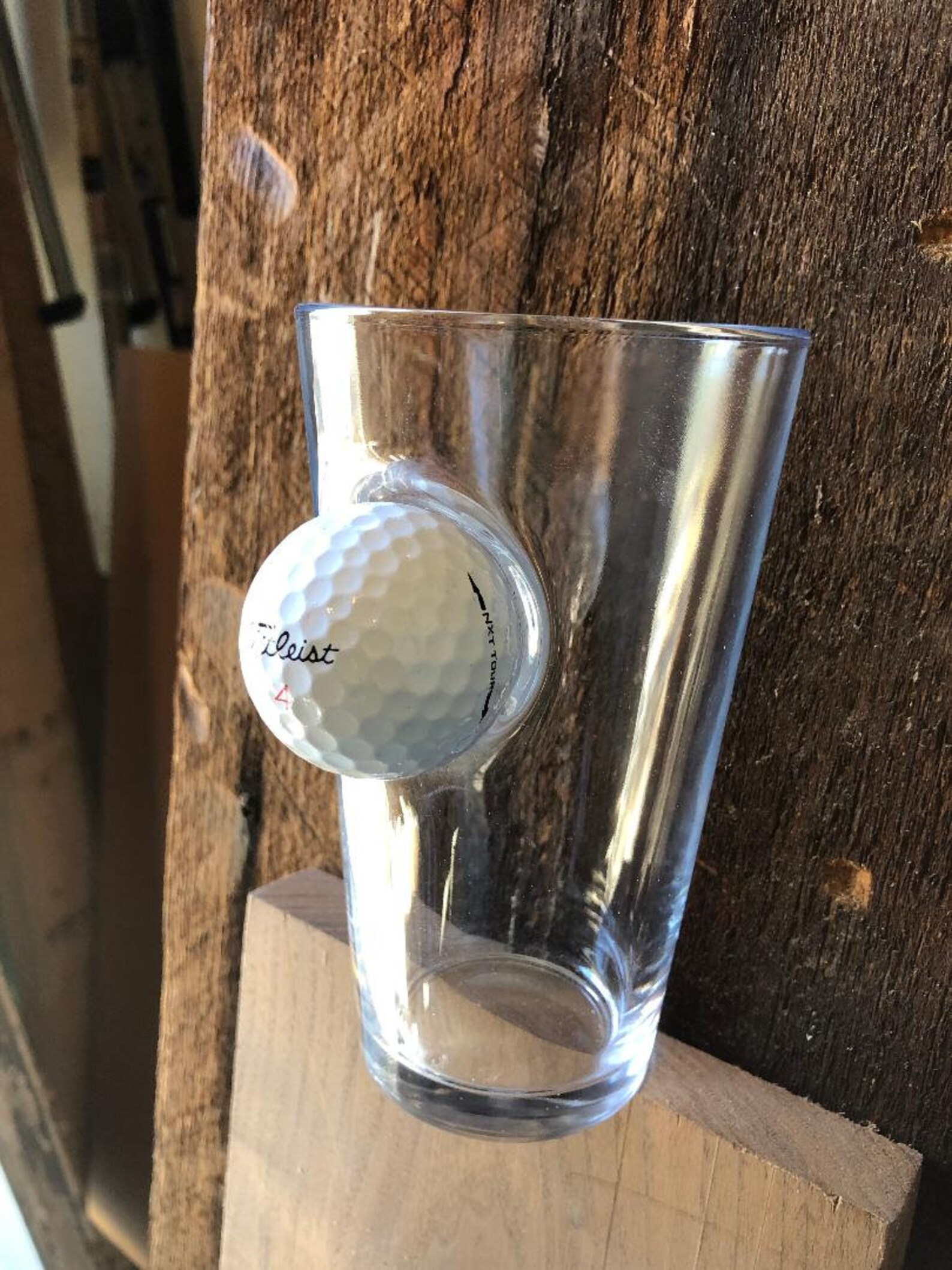 Benshot, Free Personalized Laser Engraved Golf Ball Embedded Pint Glass ...