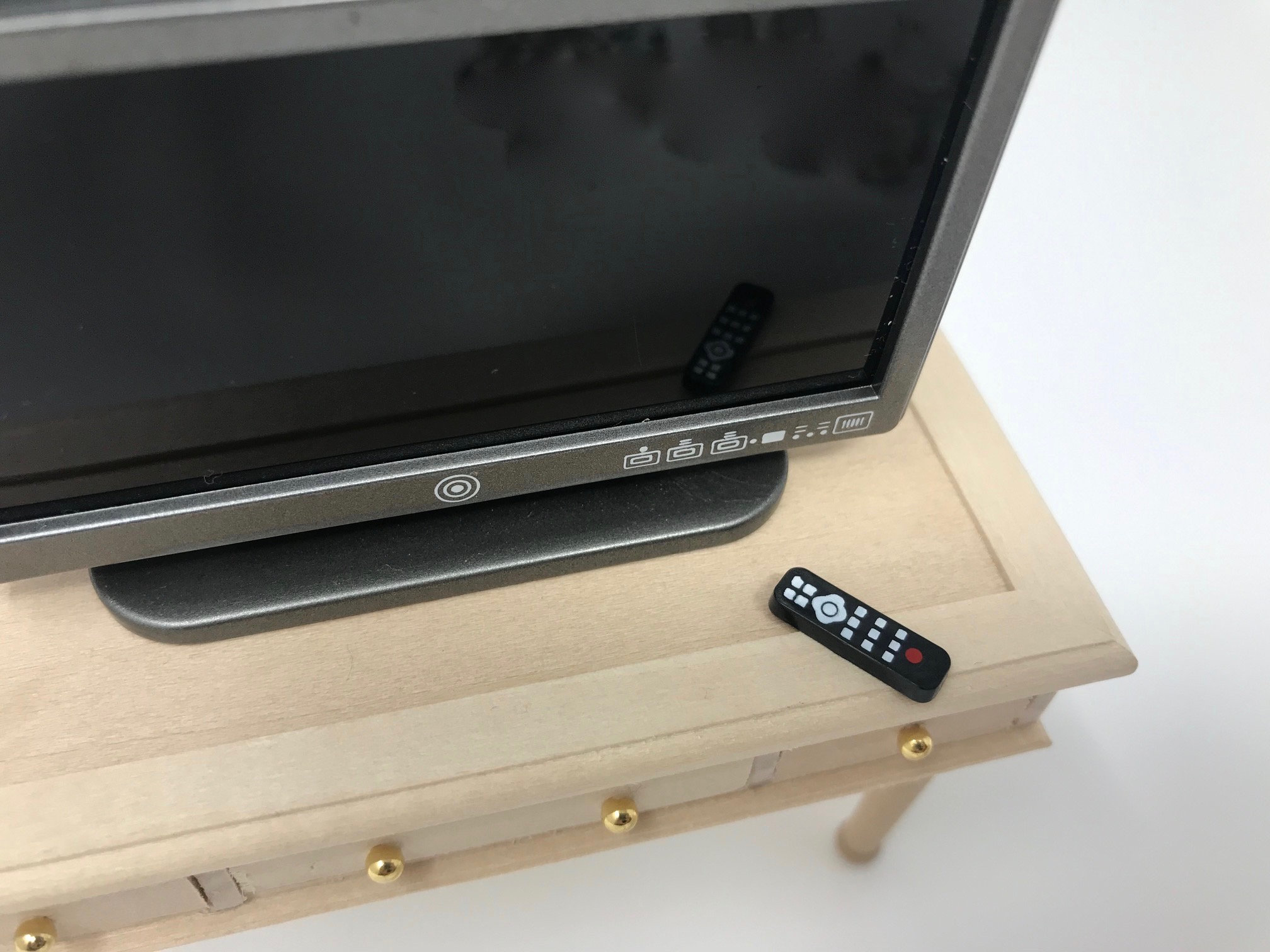 Dollhouse Miniature TV Flat Screen Plasma Widescreen Television With ...