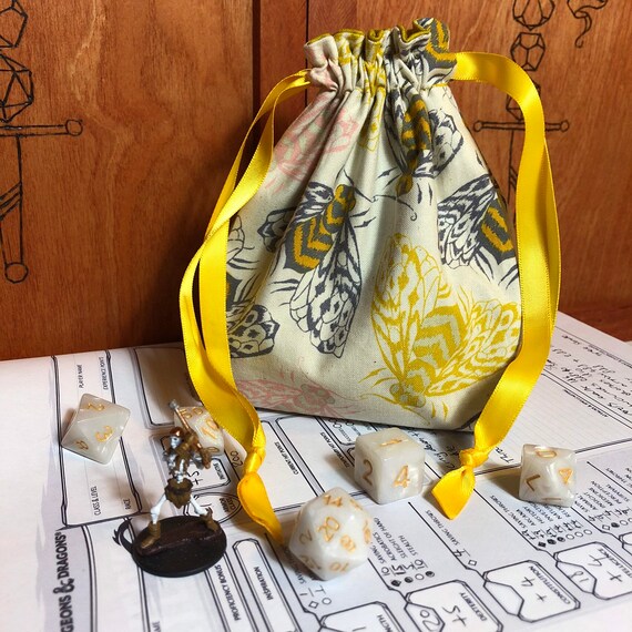 Hello bees Dice bag Dnd gifts Critical role bag Toys & Games Games ...