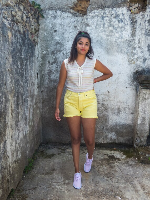 90s Aesthetic Vintage Pastel Striped Cream Coloured S… - Gem