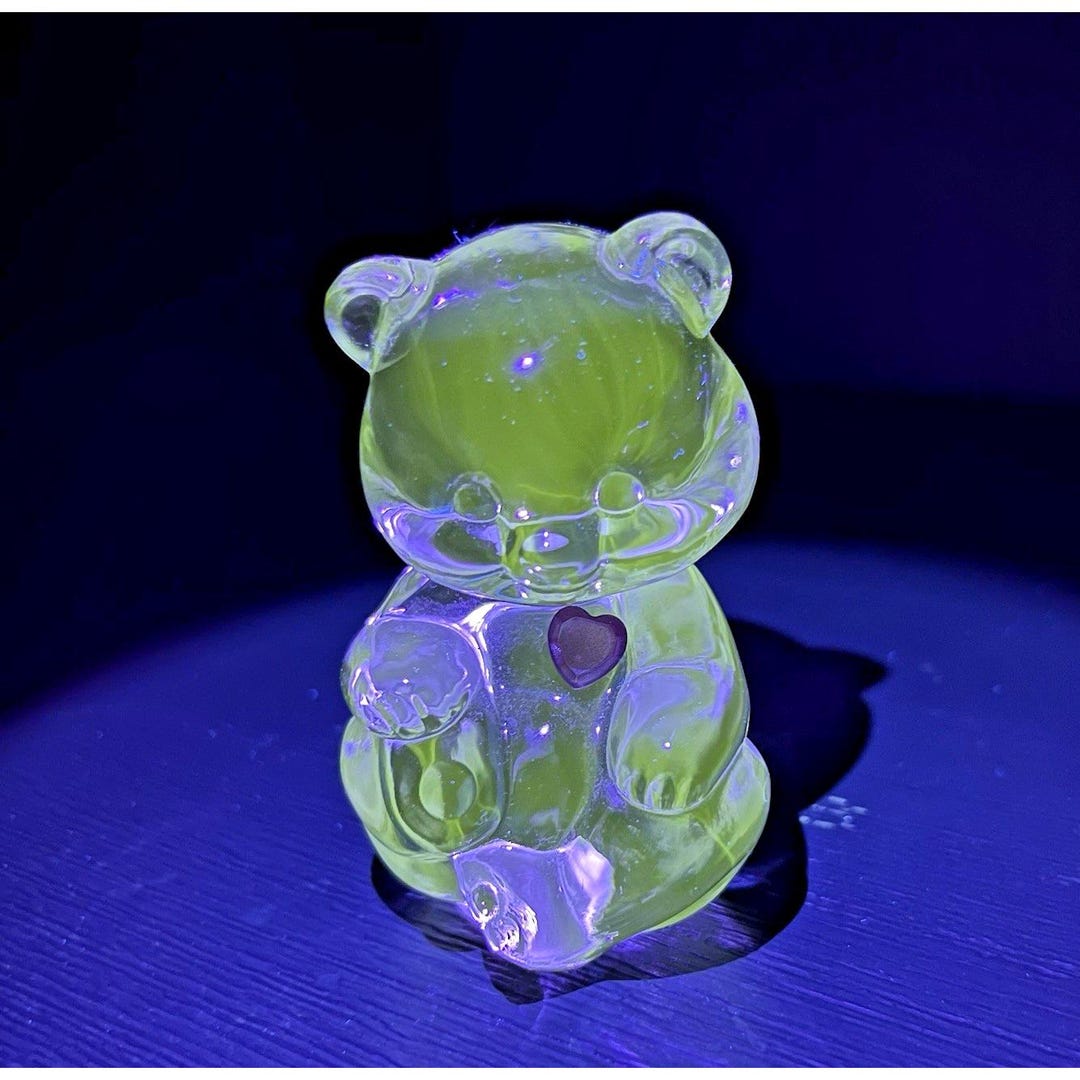 Fenton February Birthstone Bear Amethyst UV Glow Figurine Stamped Art ...