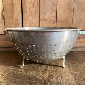 Rare Heart Design Vintage Aluminum Footed Colander Large With Handles ...